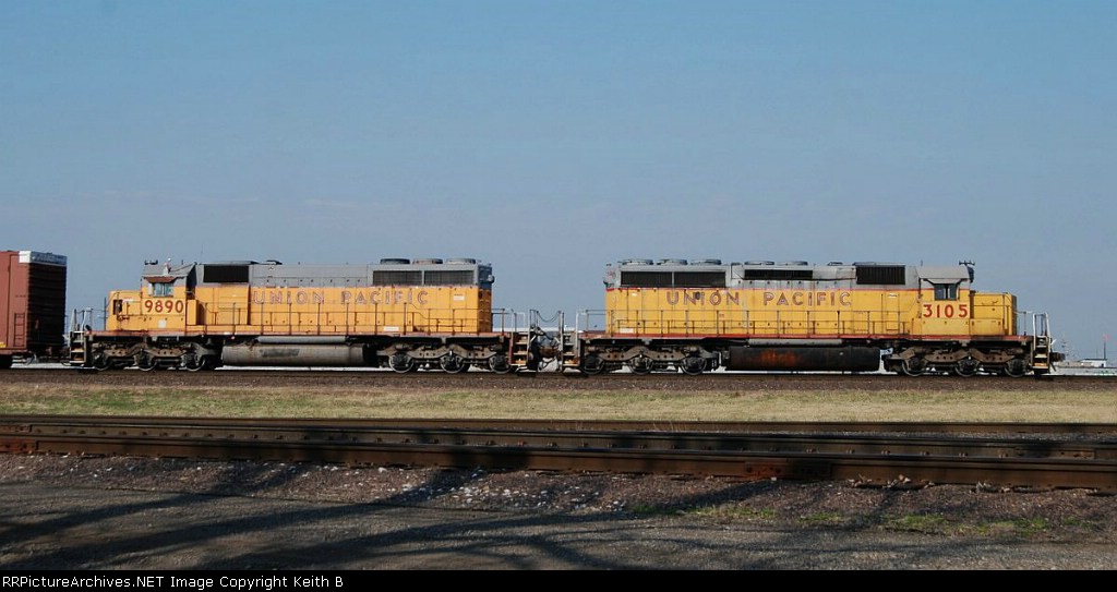 UP 9890 and 3105